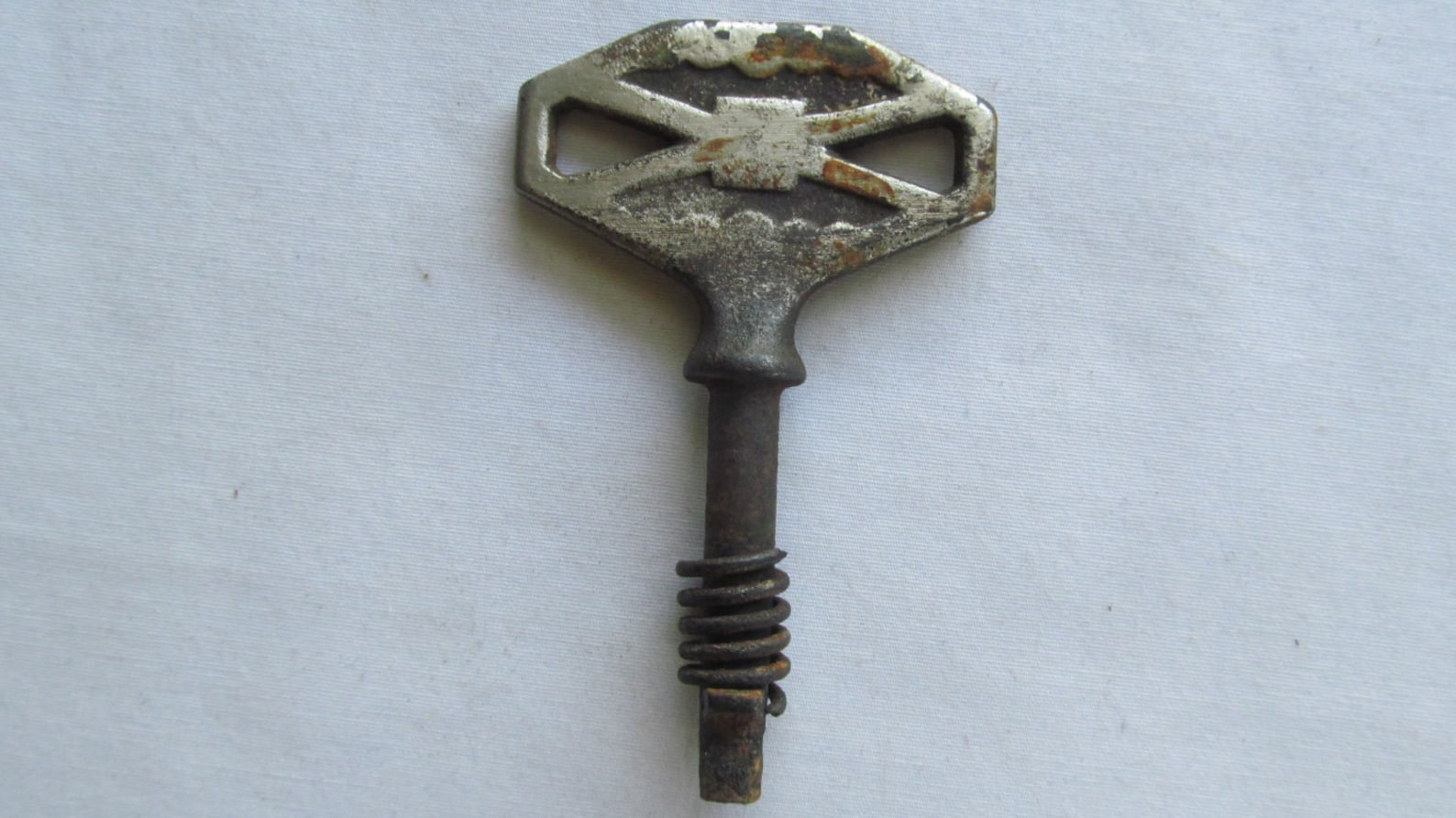 Rusty Antique Key Large Wind up Clock Key With Rusty Spring Antique ...