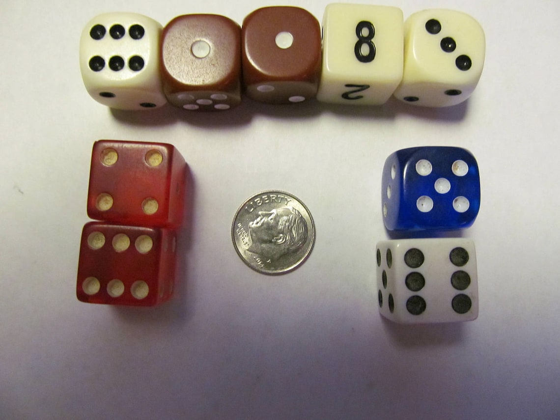 Vintage Dice Game Pieces Vintage Game Pieces Blue Dice Lucite - Etsy