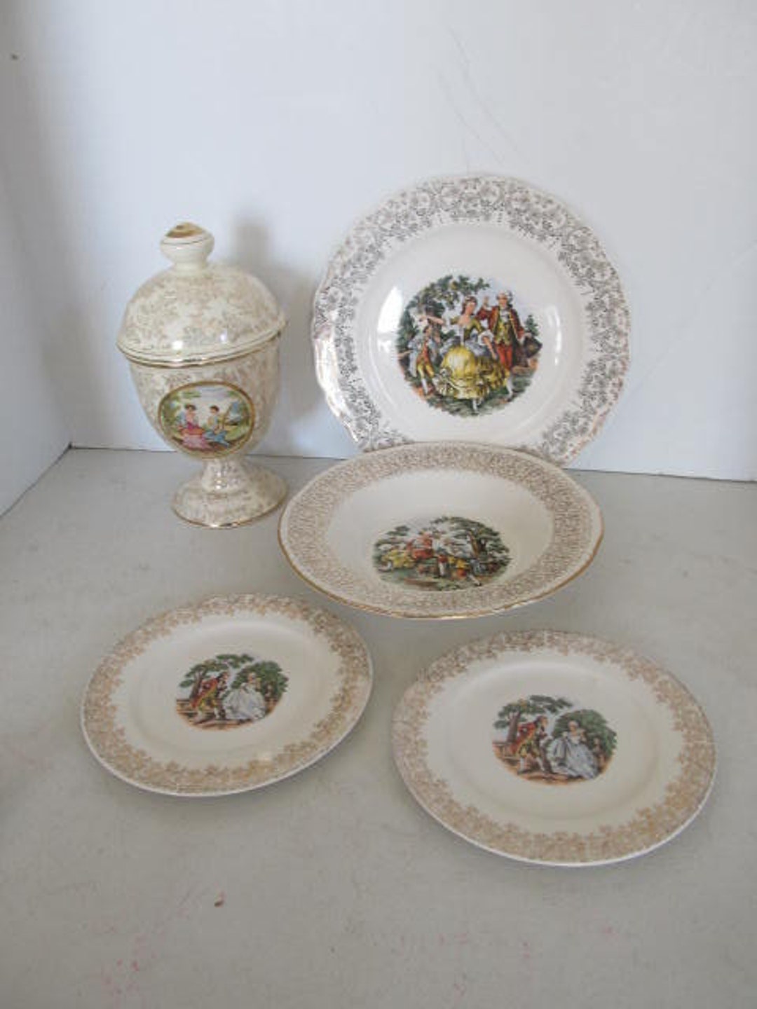 French Courting Couple Dinnerware Royal Queen Crown First Quality ...