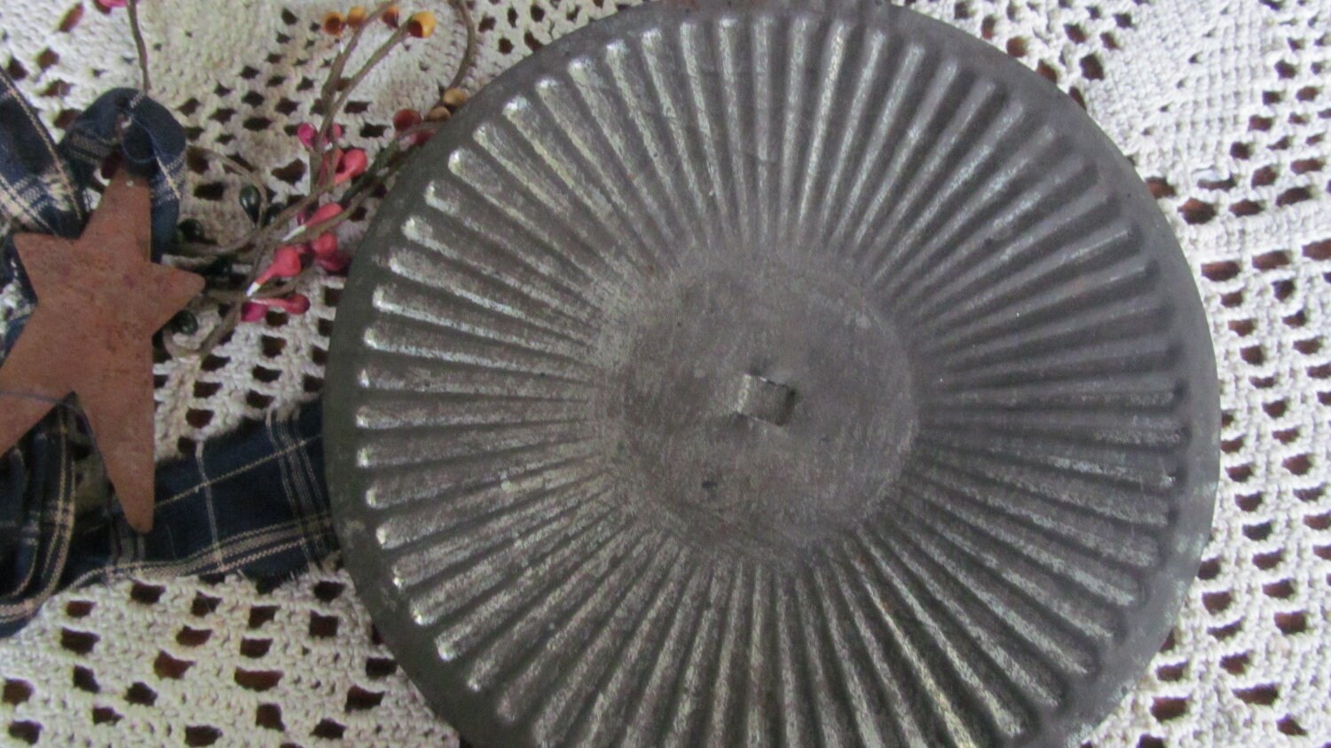 Primitive Country Farmhouse Decor Tin Rippled Cover Great - Etsy