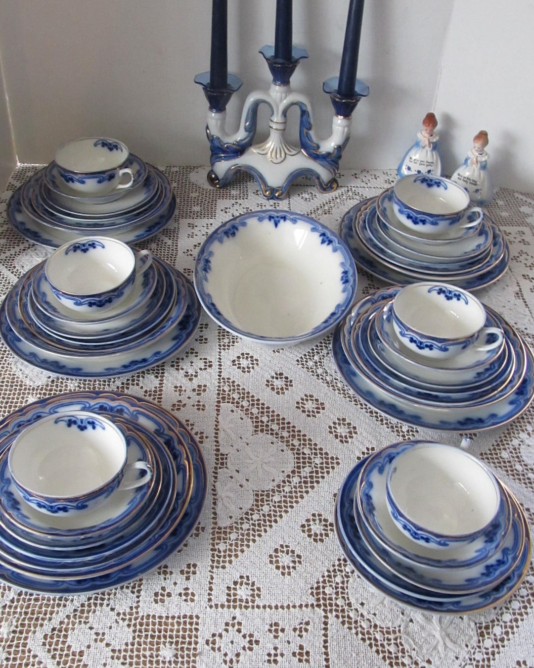 Stunning Flow Blue Dinnerware Set Large Flow Blue Set Grindley Idris ...