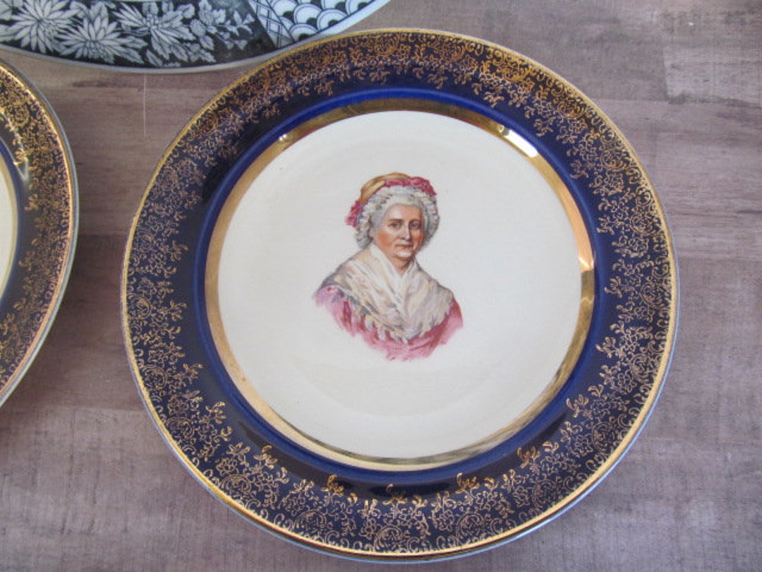 Martha Washington Cobalt Blue Plates With Gold George Washington Plates ...