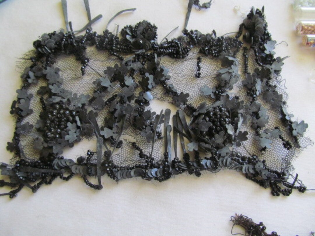 Large Antique Victorian Mourning Jet Beads Tule Trim Victorian Black ...