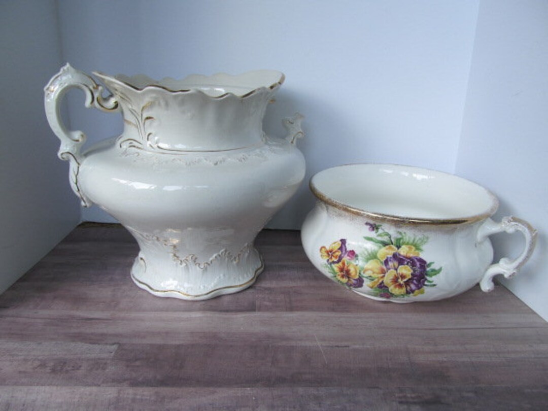 Slop Bucket Wheeling Pottery Chamber Pot Antique Chamber Pot Slop Pot ...