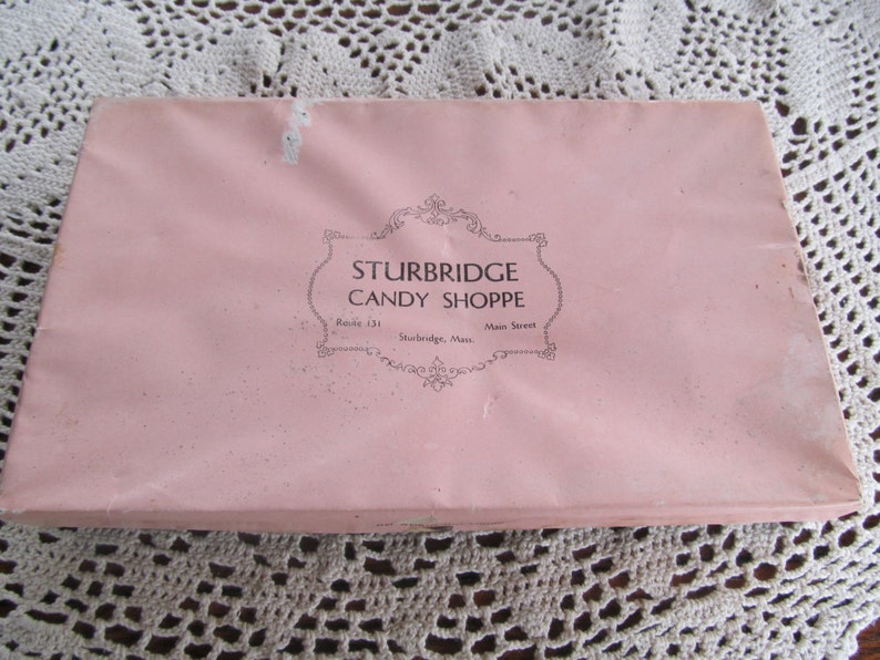 Sturbridge Candy Shoppe Sturbridge Mass MA Candy Shop Display 50s Diner ...