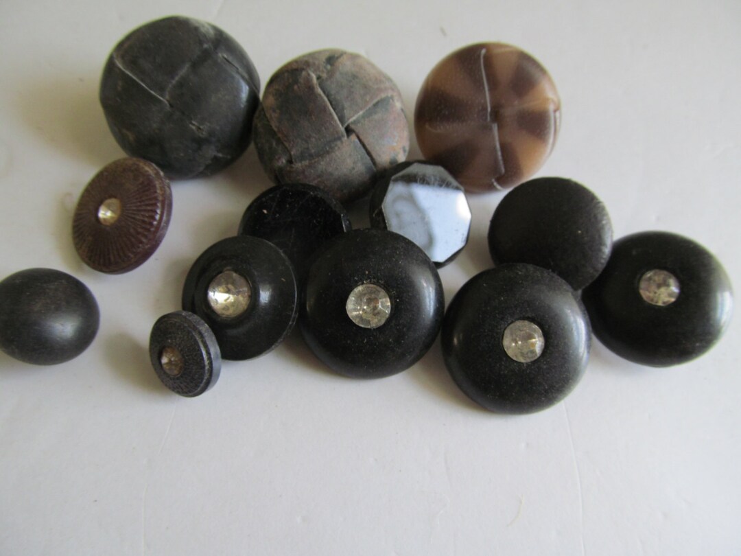 30s 40s Buttons Bakelite Buttons Lot Collection of Buttons With ...