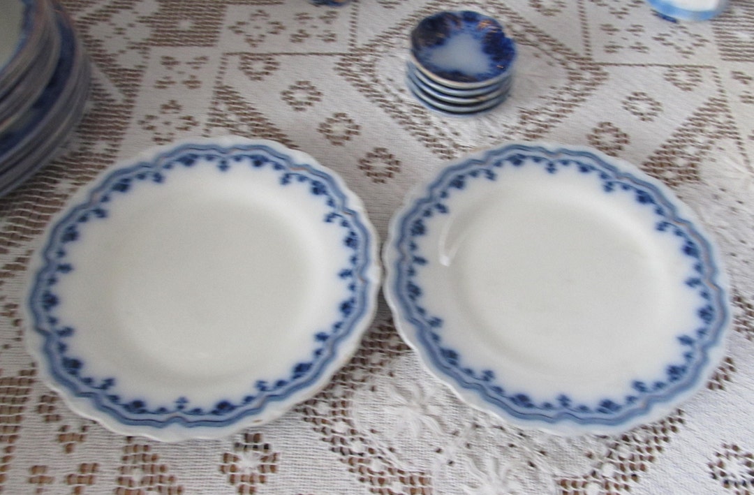 Antique Flow Blue Grindley Luncheon Plate Salad Flow Blue Pattern Flow ...