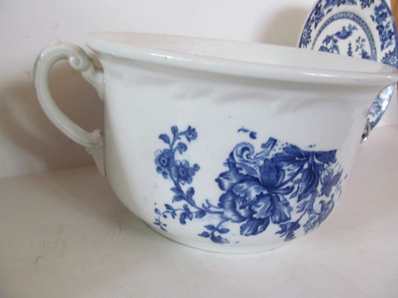 Flow Blue Chamber Pot Maddocks Lamberton Works Royal Porcelain Chamber ...