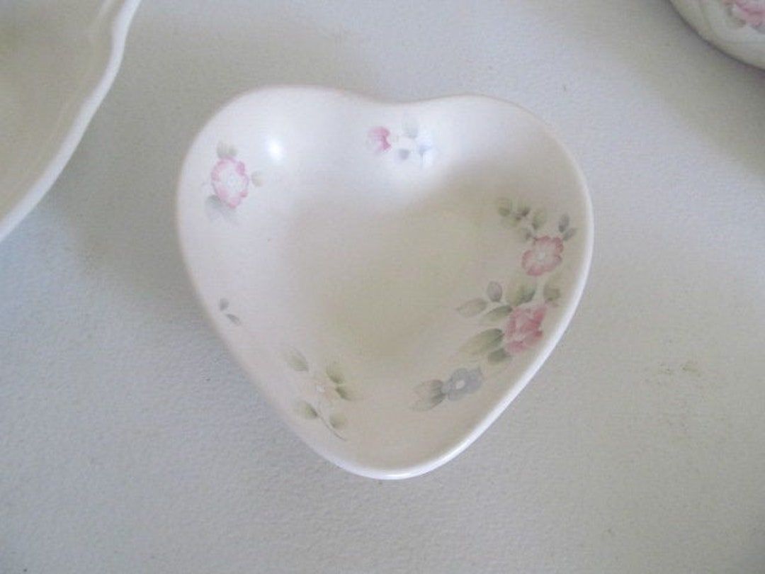 Pfaltzgraff Tea Rose Heart Shaped Bowl Shabby Cottage Decor Candy Dish ...
