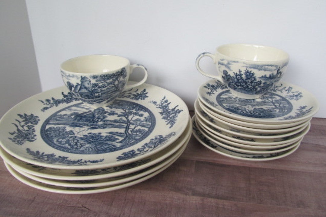 Set of Japan Windmill Blue and White Dinner Plates Mismatch Plates for ...