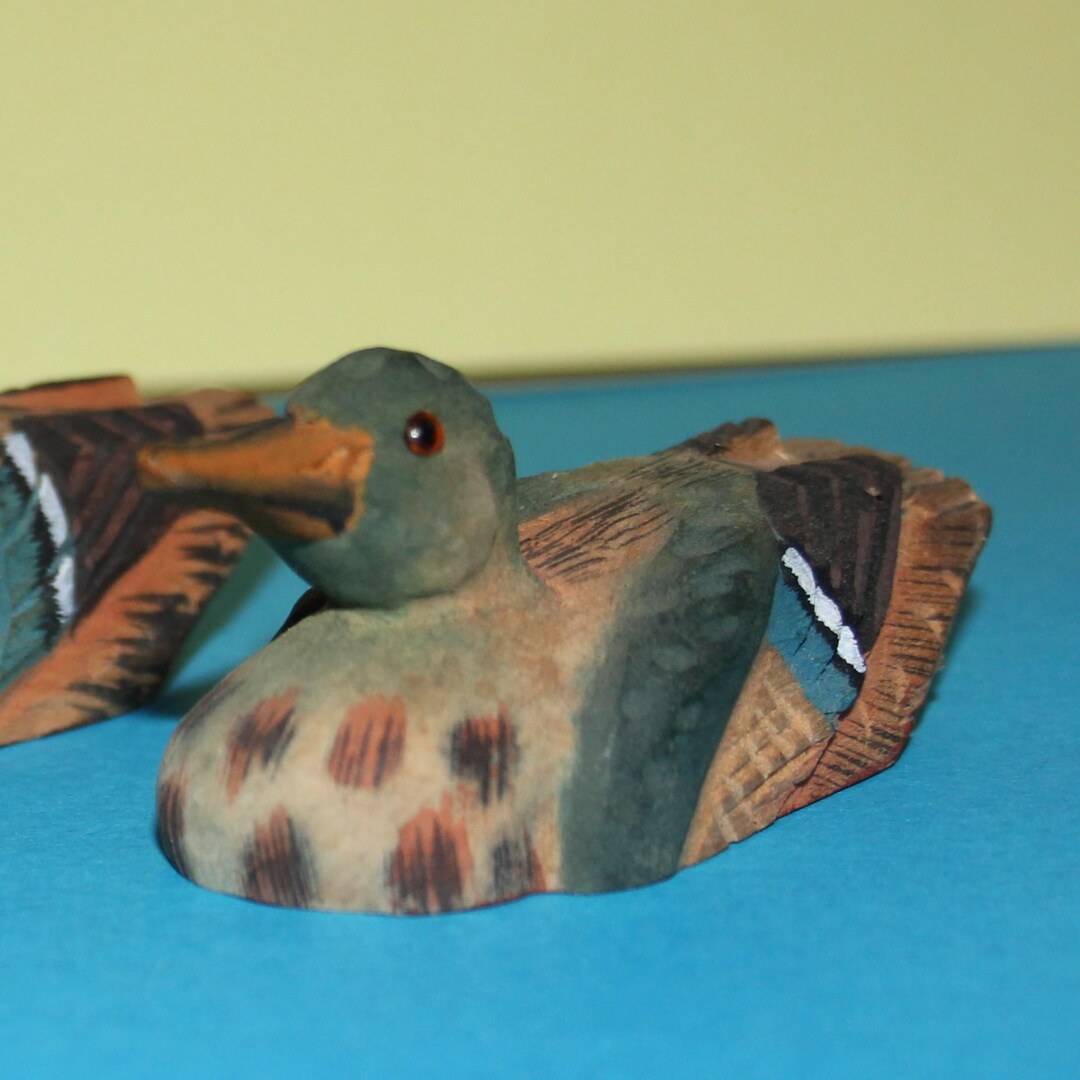 Trio of Delightful Miniature Hand Carved Wooden Rustic Tiny Ducks/coy ...