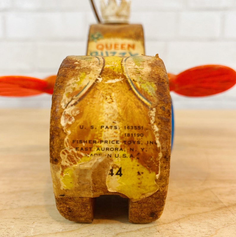 Vintage Fisher Price Queen Buzzy Bee 444 - Etsy