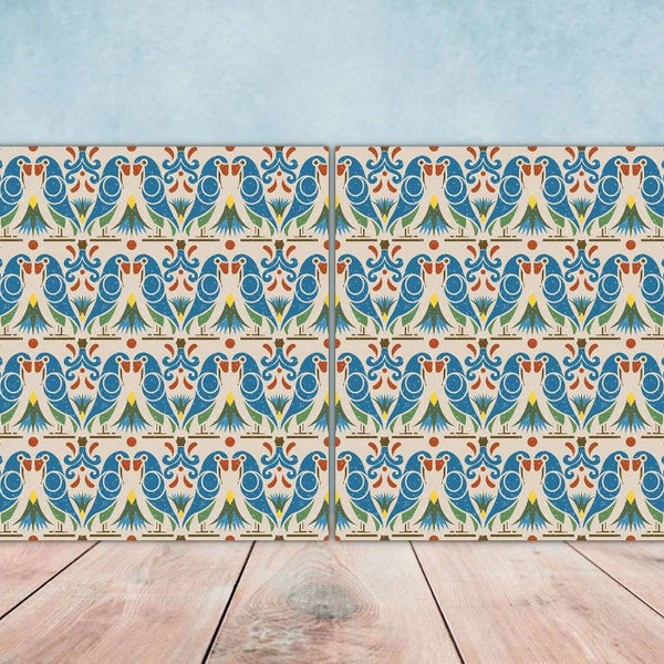 Outdoor Parrot Table - Etsy