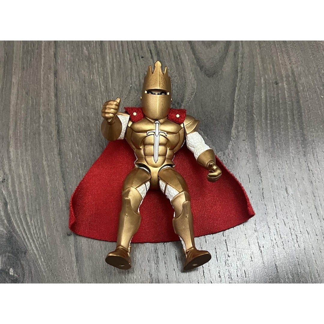 Vintage 1992 King Arthur Figure With Helmet and Cape the Knights of ...