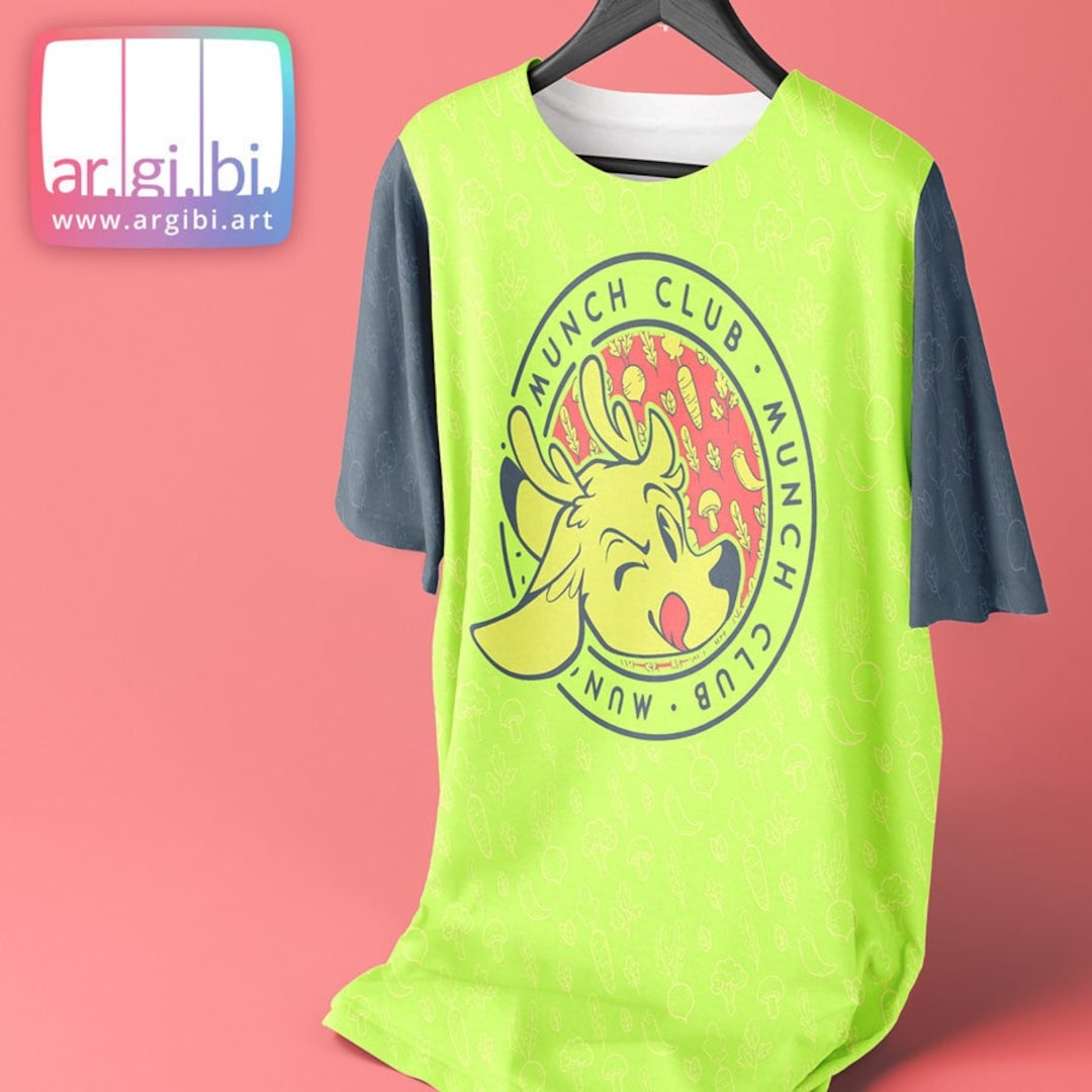 Munch Club Deer Print All Over Graphic Tee (various Sizes Available) - Etsy