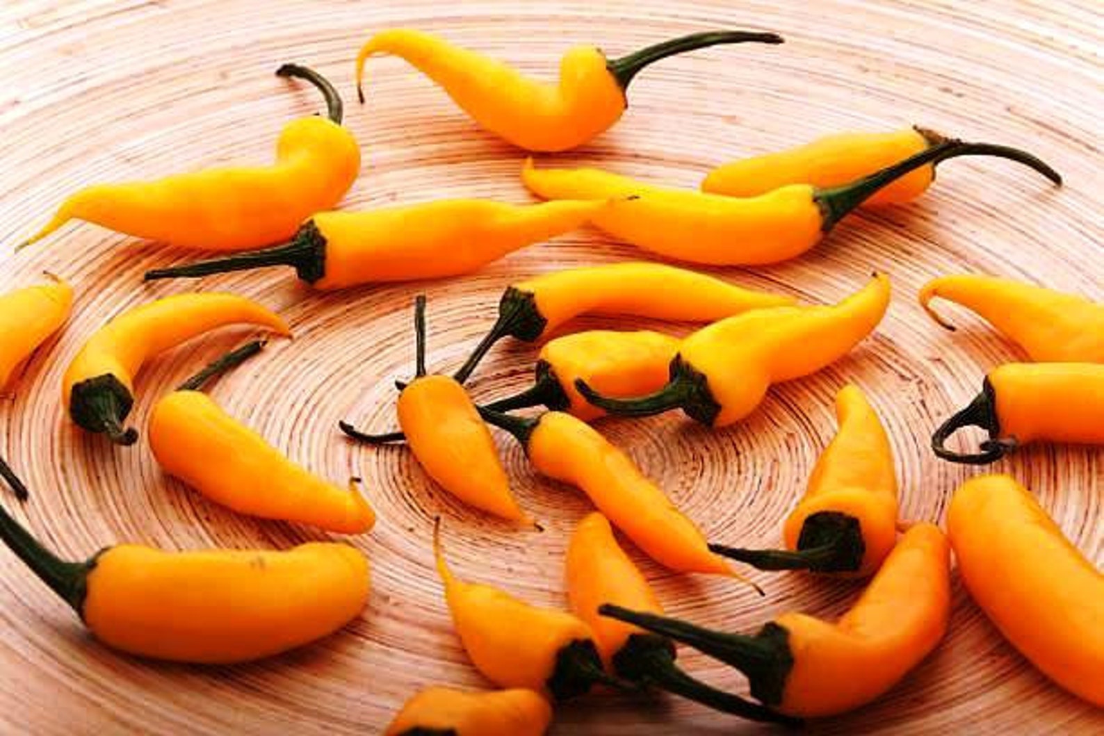 Yellow Chilli Powder Pilli Mirch Hot and Spicy - Etsy Canada