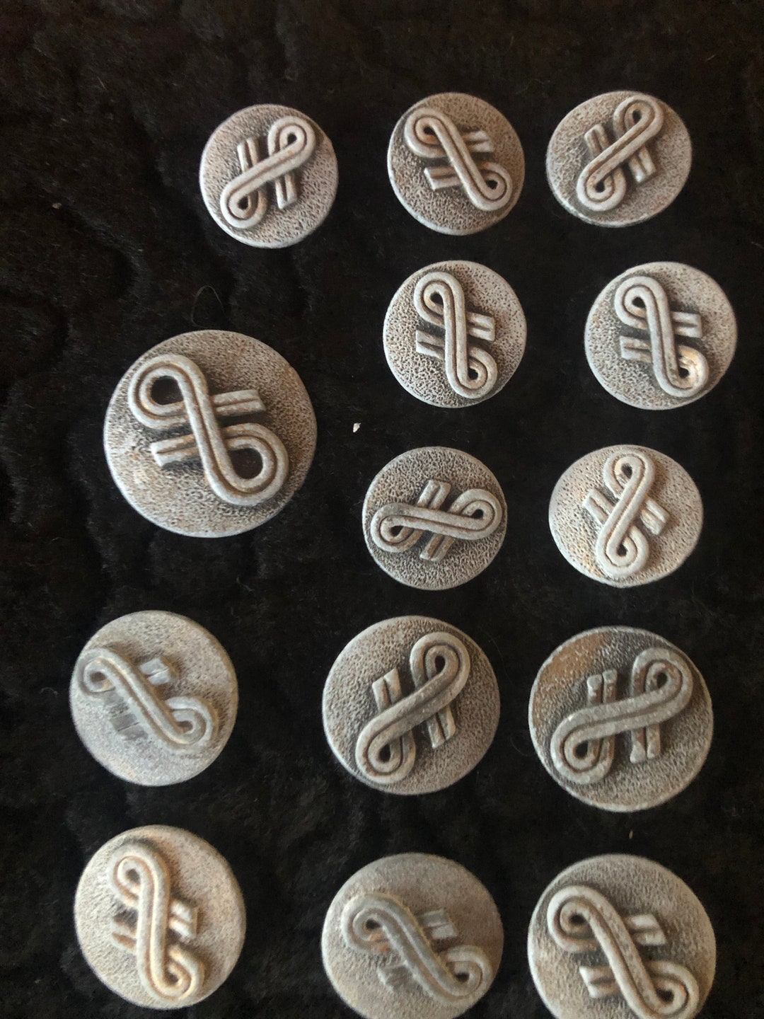 Lot of 1 Dozen Vintage Cast Metal Buttons Matching With 2 - Etsy