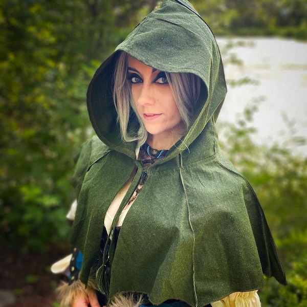 Druid Cloak Leaf - Etsy