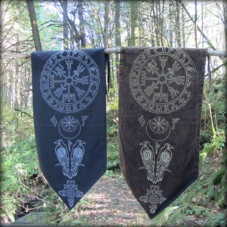 Yule Gift Vegvisir Viking Banner Runes Wall Hanging Helm of - Etsy
