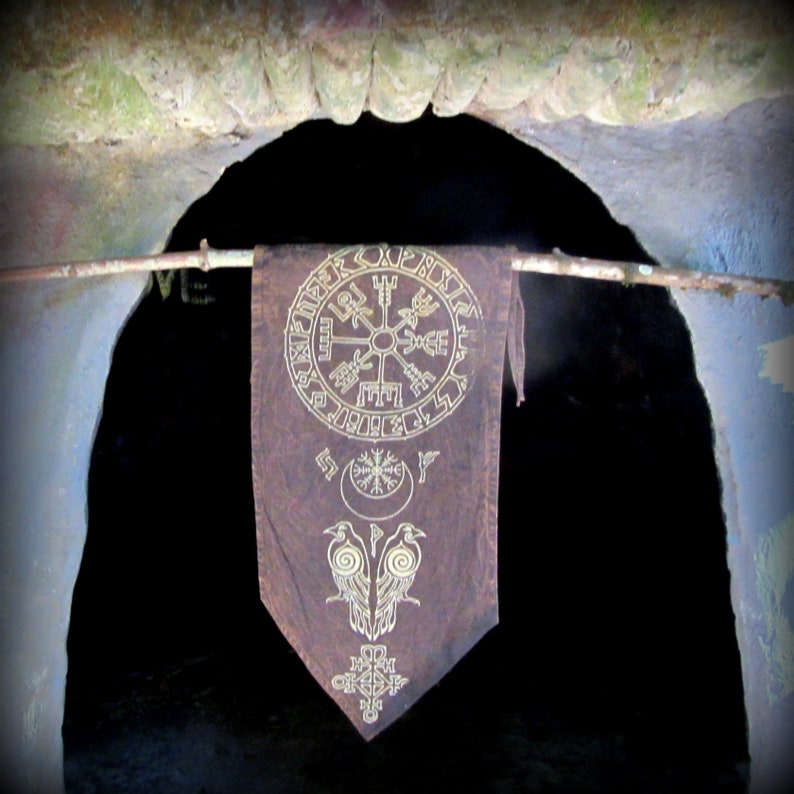 Yule Gift Vegvisir Viking Banner Runes Wall Hanging Helm of - Etsy