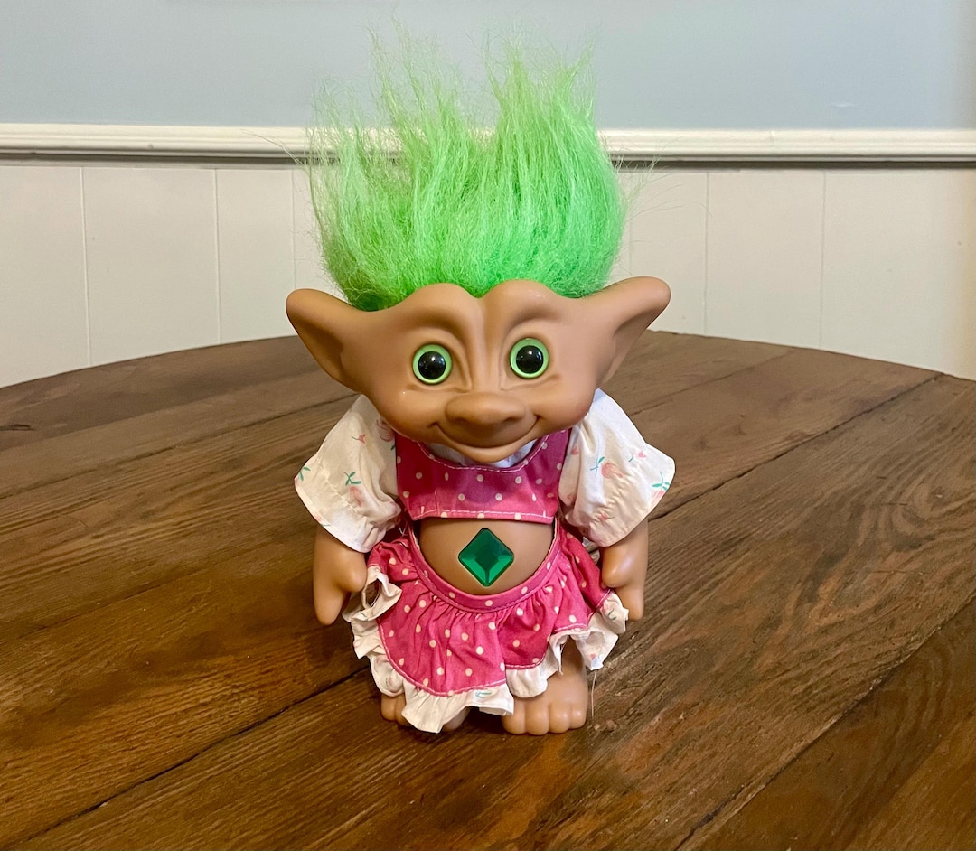 7.5” Tall Treasure Troll Doll Figurine Green Hair Eyes and Jewel With ...