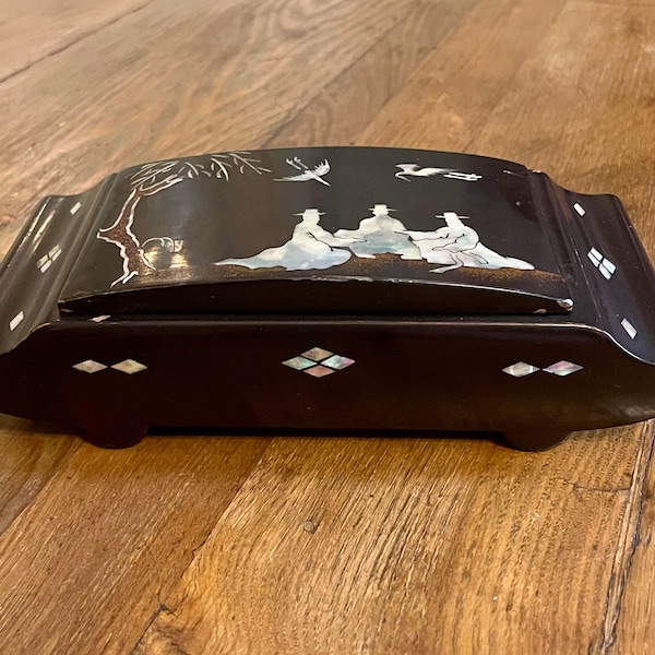 Japanese Inlaid Shells Box - Etsy