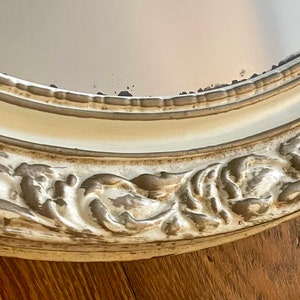 Round Wall Mirror With Creamy White and Gold Molded Plastic Frame ...