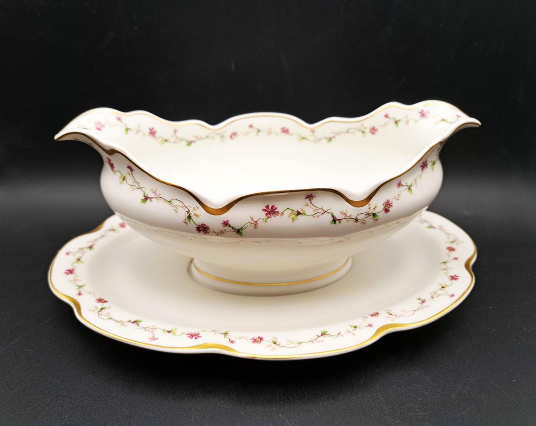 Haviland Limoges Schleiger 286A Gravy Boat With Attached Underplate ...