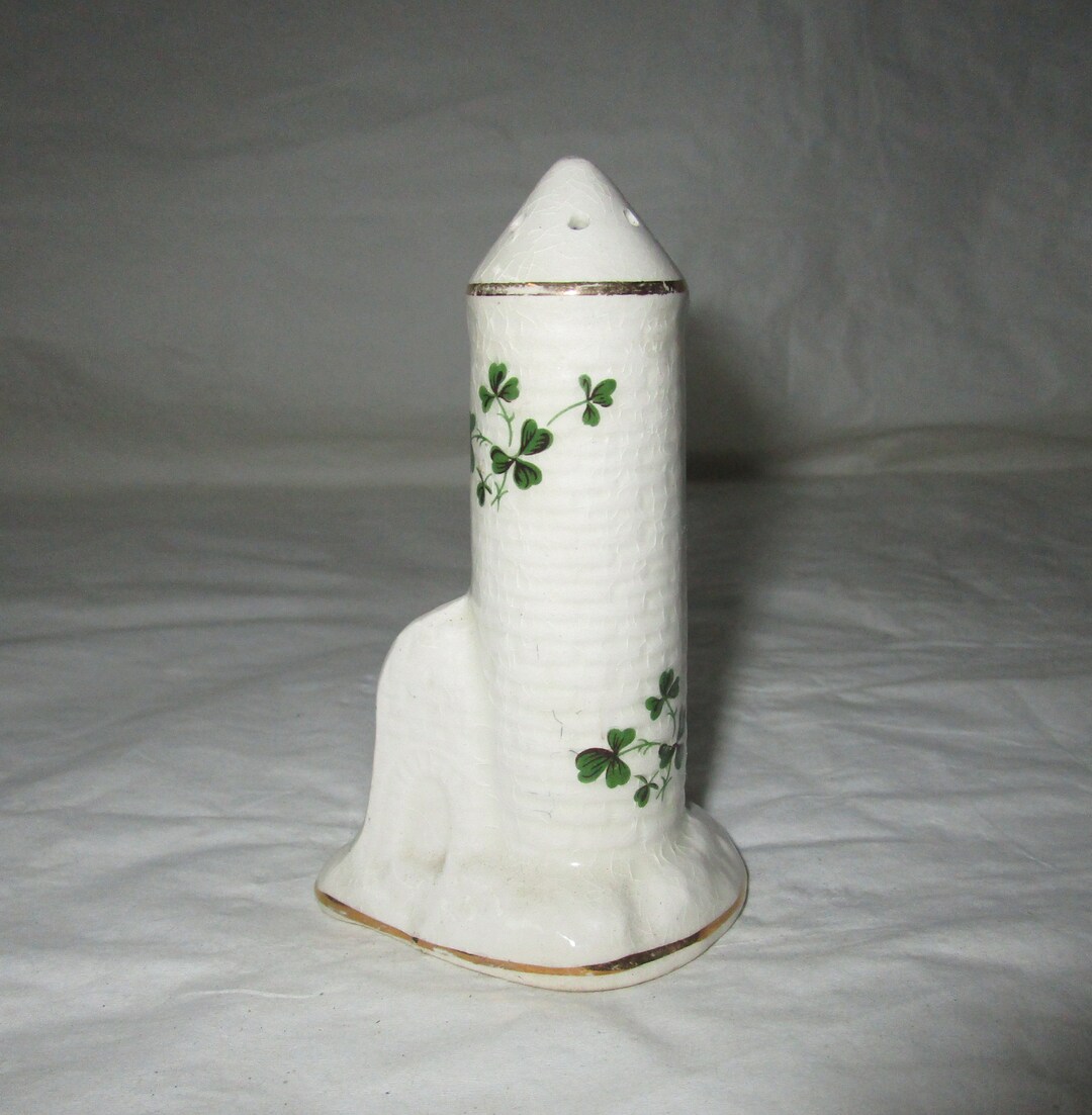 Carrigaline Pottery SHAMROCK Castle Salt Shaker, Gold Trim (c 1960s ...