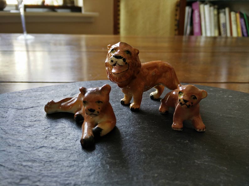 3 VTG mini lion family miniature feline animal figurines | Etsy