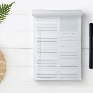 Daily Planner Notepad | Hourly Schedule Day Planner | to Do List Memo ...