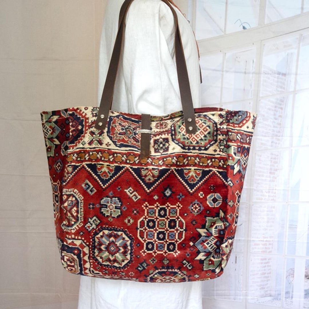 Large Velvet Carpet Tote Bag, Boho Upcycled Vintage Carpet Shoulder Bag ...