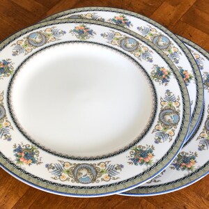 Mikasa victorian Crest Pattern HK305 Set of Four - Etsy