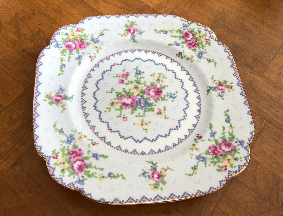 Royal Albert petit Point Pattern English Fine Bone China Set of Four ...