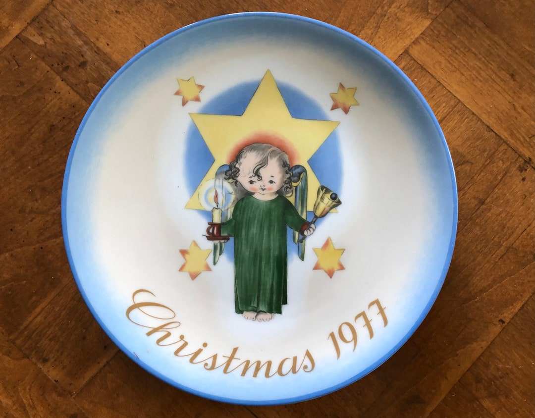 Vintage Schmid Bros (germany) - Sister Berta Hummel Annual Christmas ...