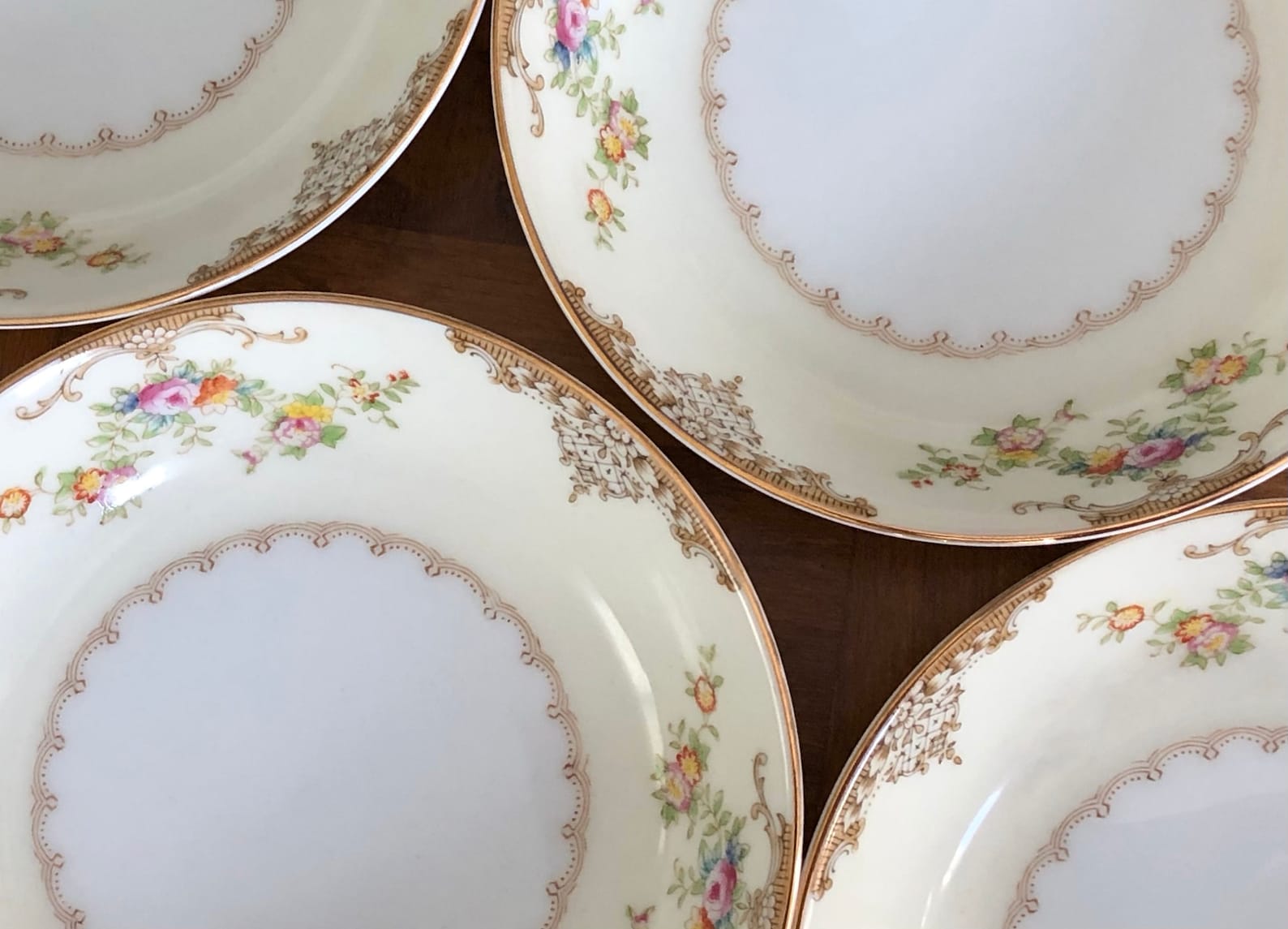 Meito Hand-Painted Vintage China Pattern V2069 Set of Four | Etsy