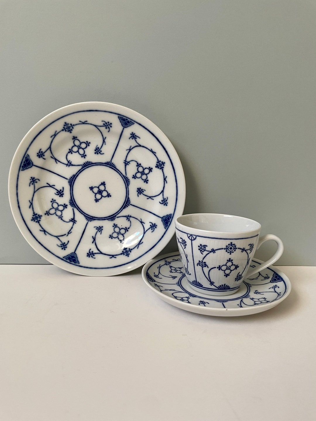 Cup and Saucer and Plate Jager Eisenberg Kahla Blau Saks Tea Cups Set ...