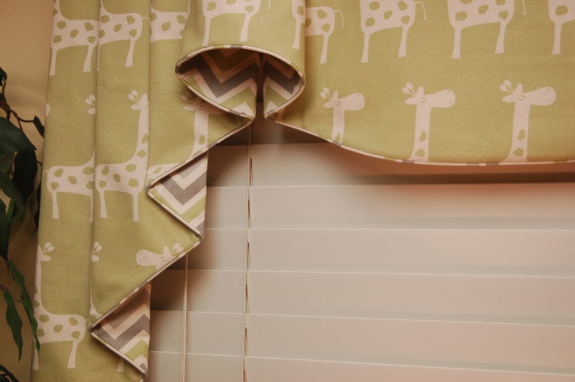 BUNNY EARS Hidden Rod Pocket Valance With Jabots Fits 32"- 44" Window ...