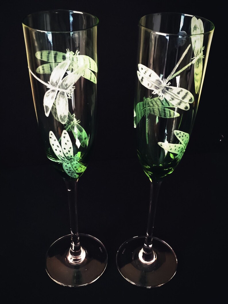 Hand Engraved Dragonfly Champagne Flutes, Dragonfly Etched, Office ...