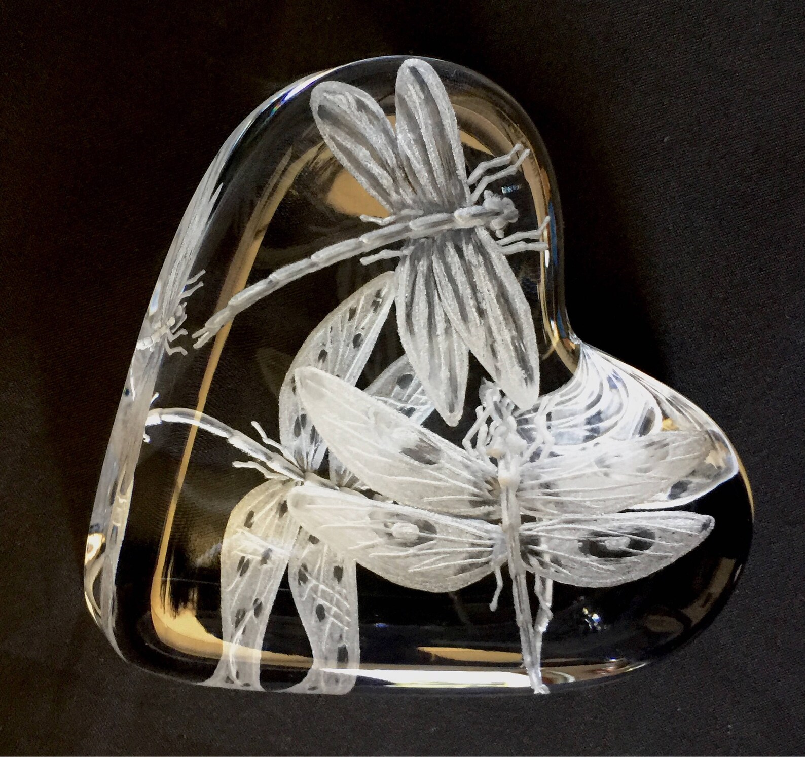 Hand Engraved Dragonfly Paperweight, Baccarat, Dragonflies, Engraved ...