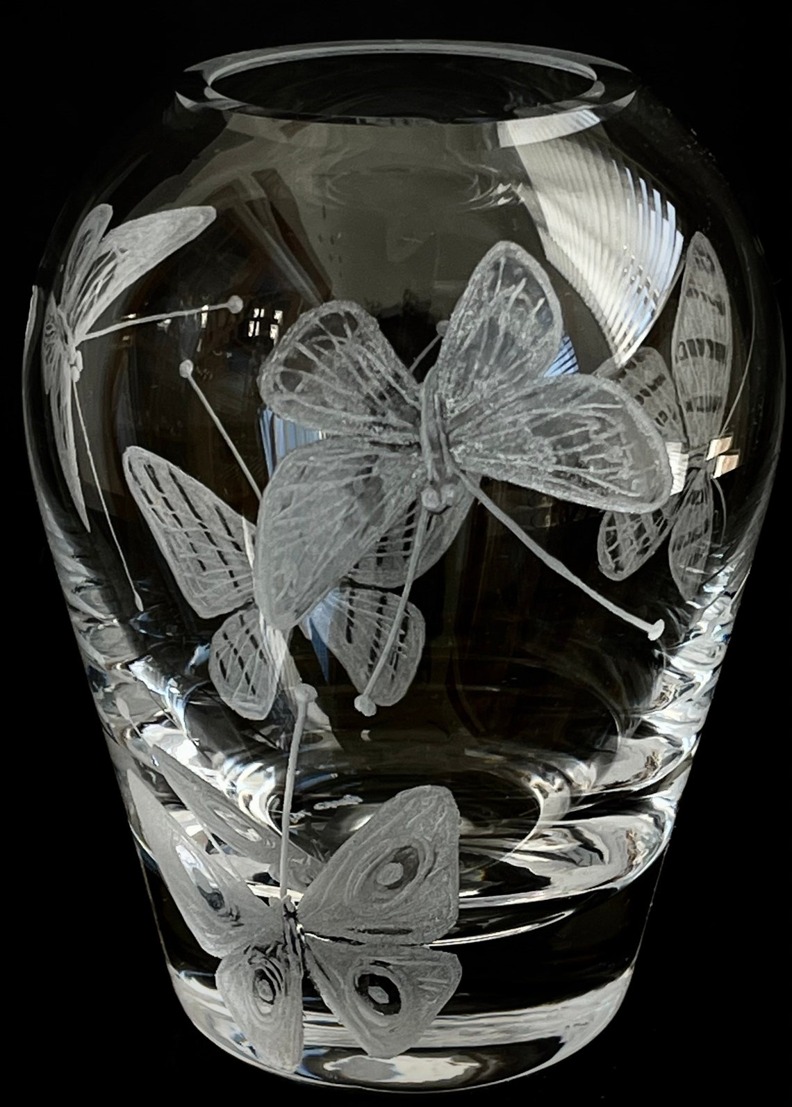 Vase, Engraved Butterfly, Hand Engraved, Hand Carved,bridal, Wild ...