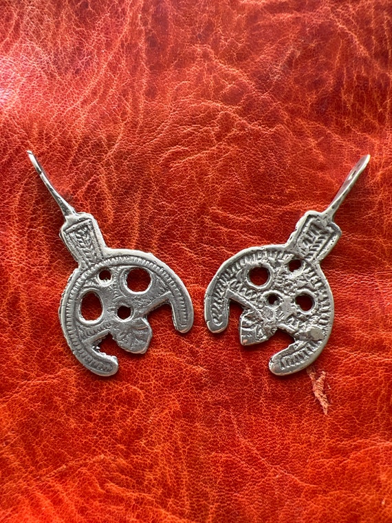 2 old solid silver - Gem