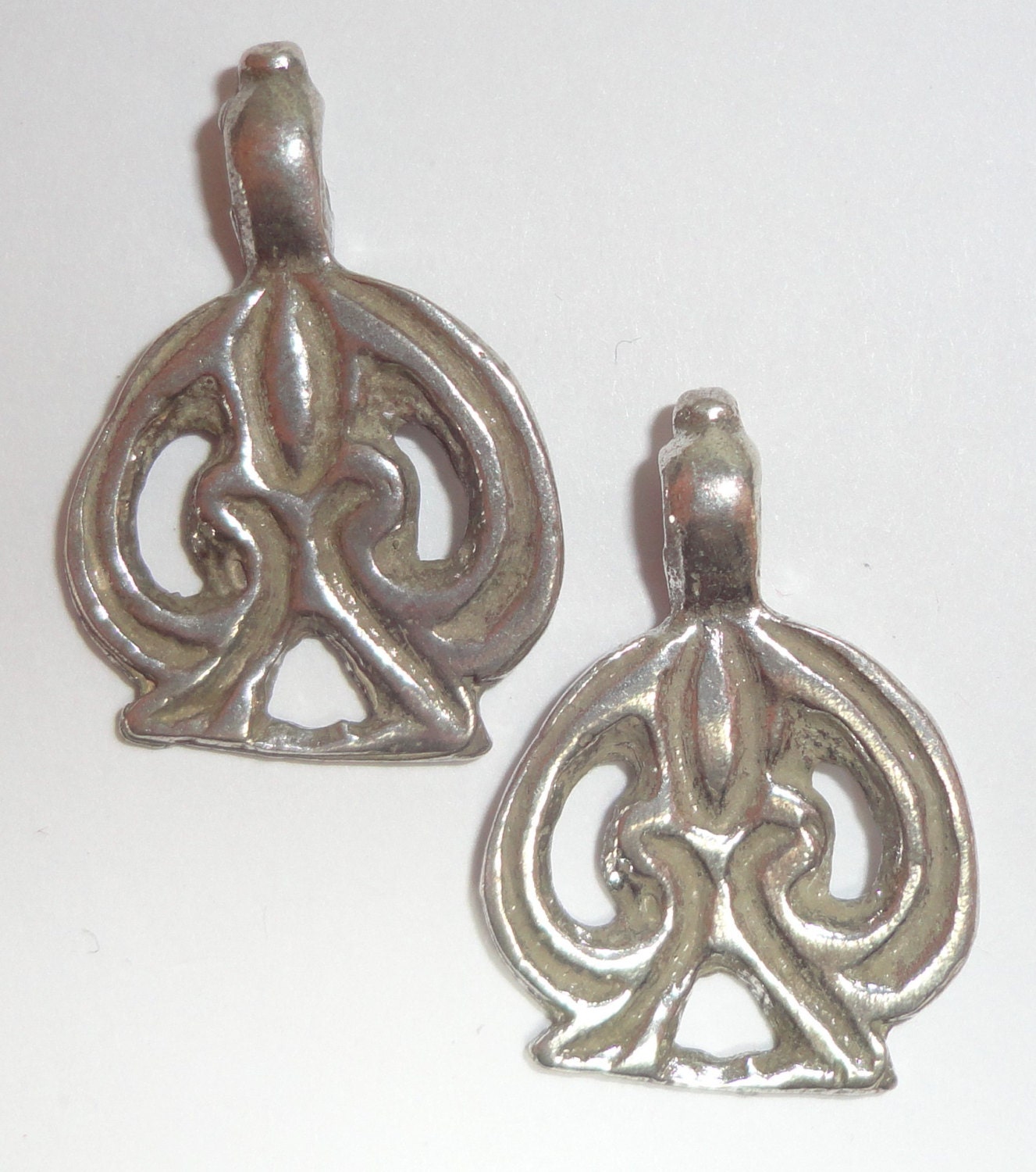 2 SILVER Moroccan Berber Charm Replica Ethnic Tribal Links Earrings ...