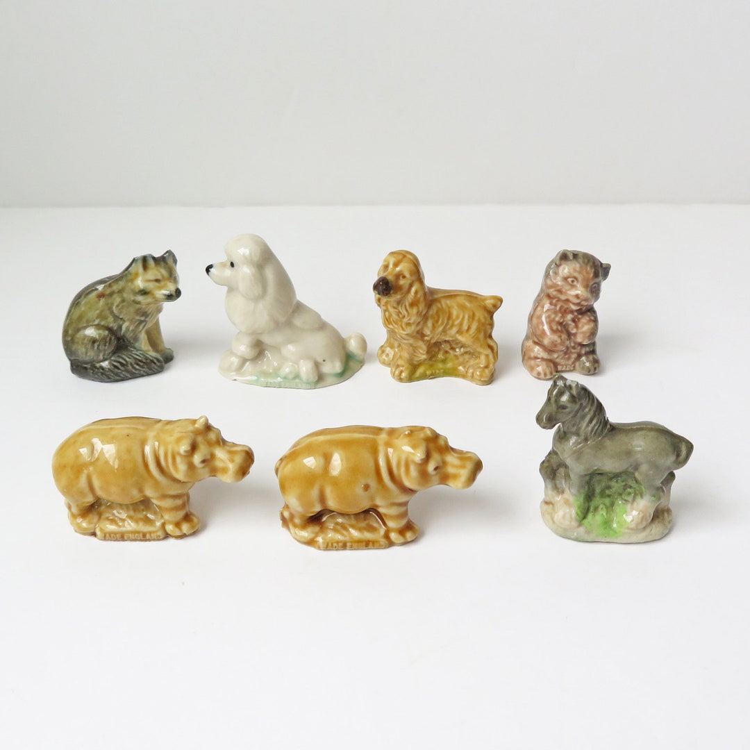 Vintage Wade Figurines, Set of 7 Wade Miniature Animals, Red Rose Tea ...