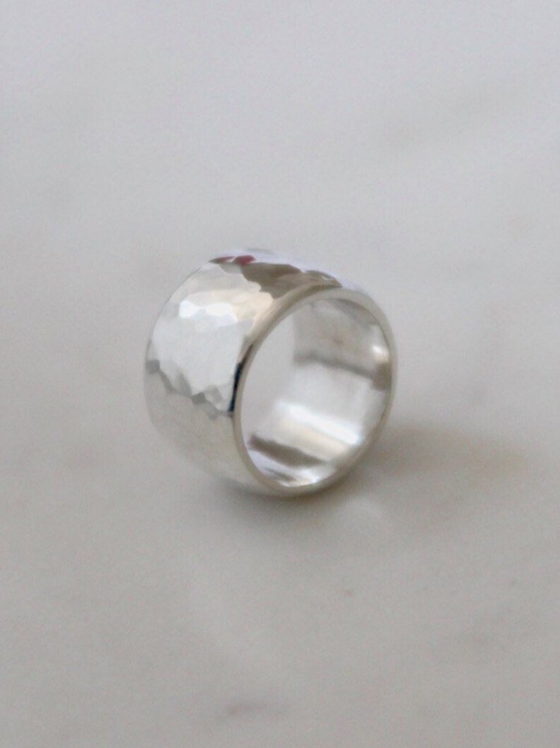 HAMMERED SILVER RING wide chunky statement ring | Etsy