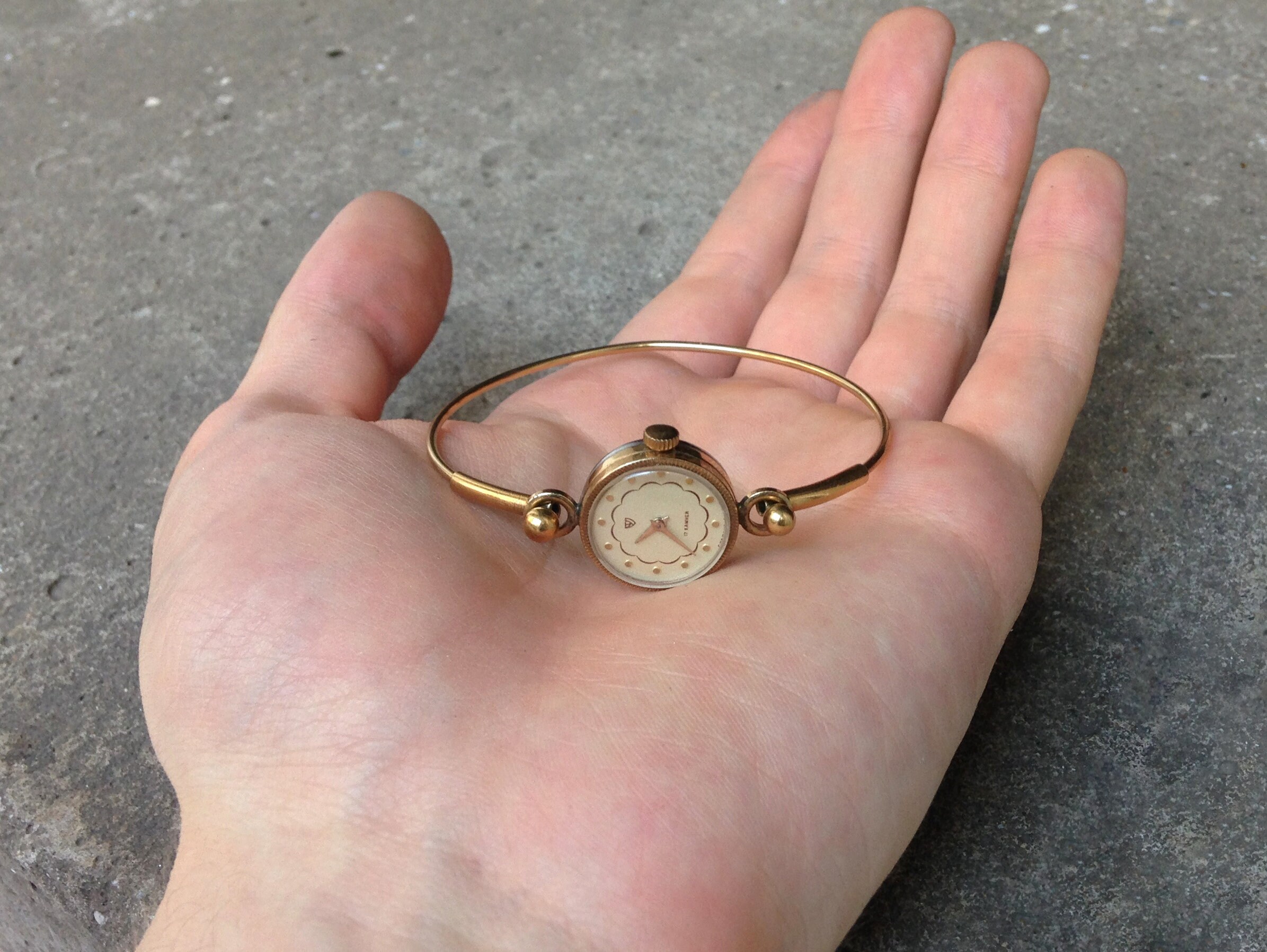 Vintage Chaika Mechanical Watch: Gilded Bracelet, USSR, 1980s - Etsy