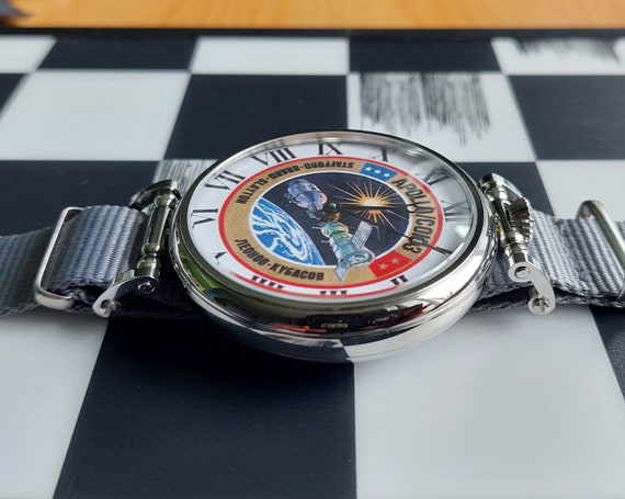 Soviet watch "Molnija"with dial - Soyuz-Apollo missio… - Gem