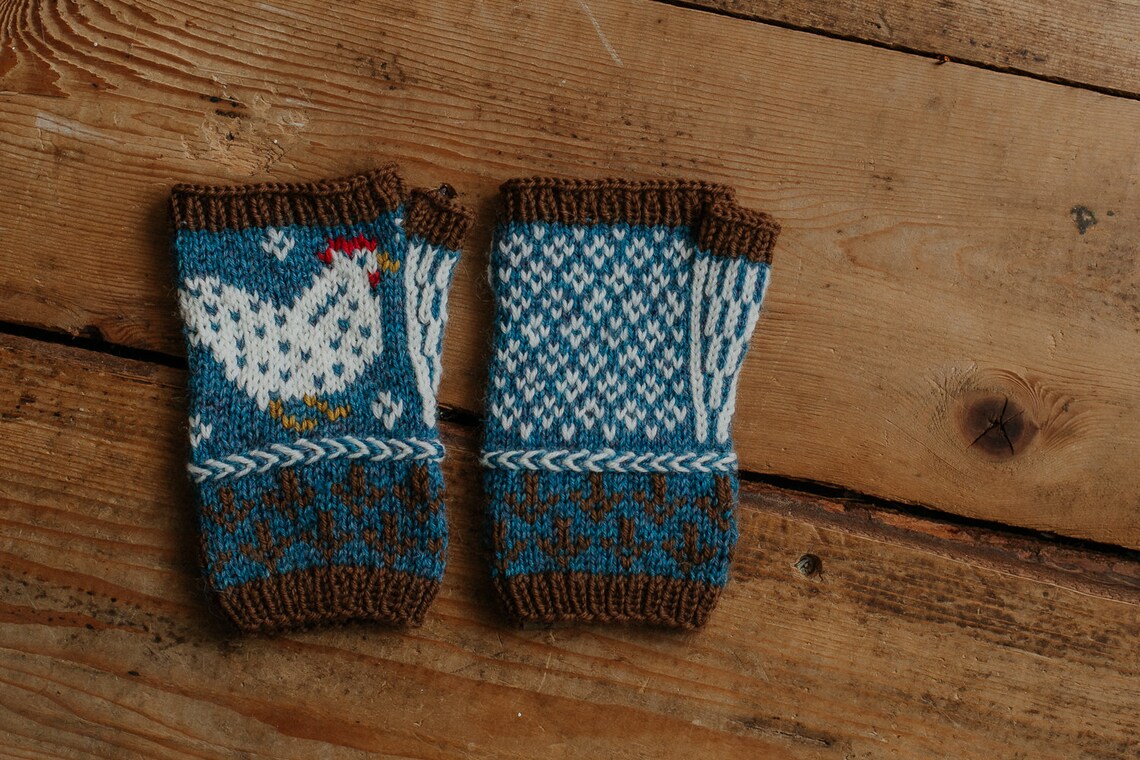 KNITTING PATTERN | Matilda Mitts | Fingerless Mitten | Chicken Mittens ...