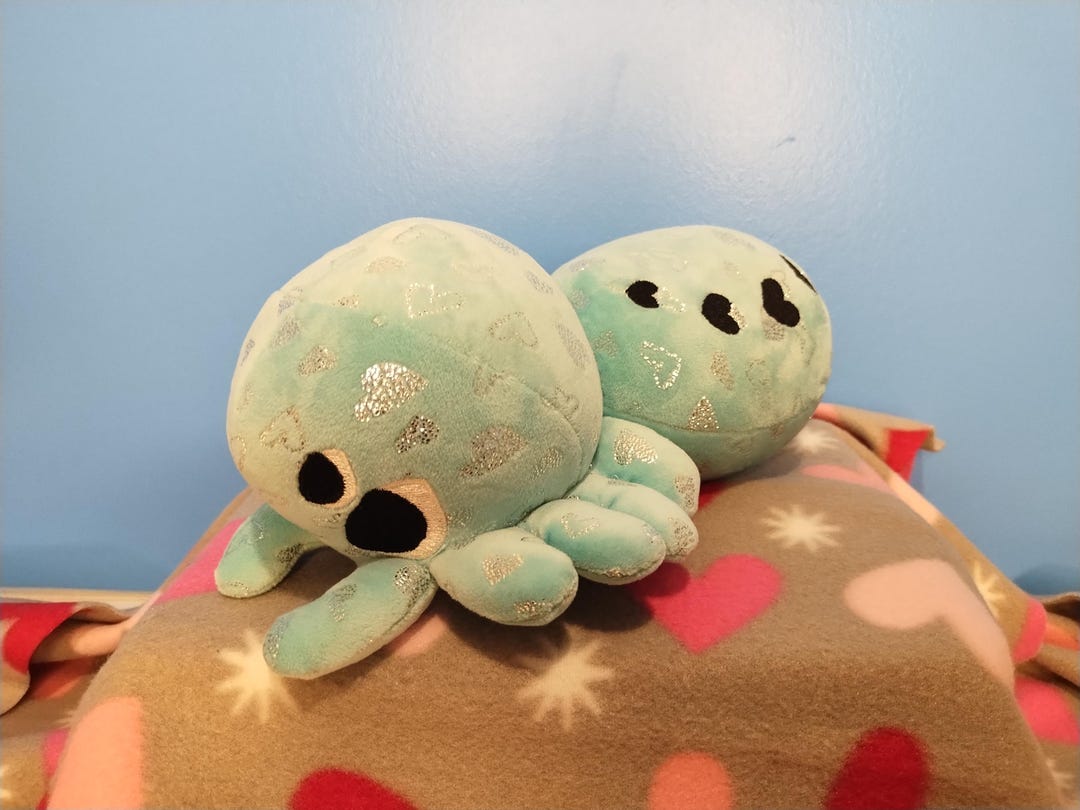 Magnetic Shiney Plush Spider - Etsy
