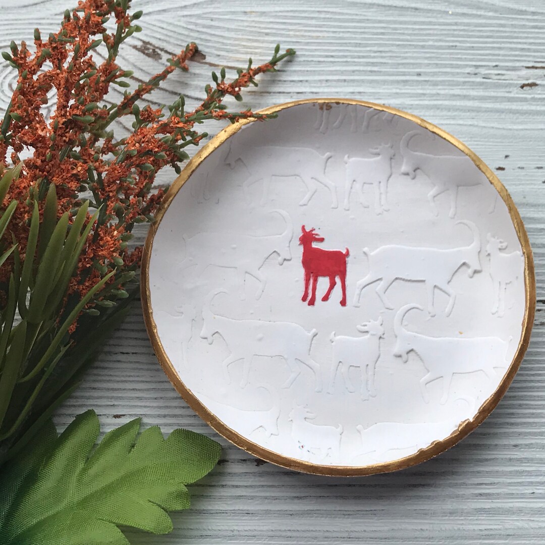 Personalized Goat Ring Dish: Farmhouse Decor - Etsy
